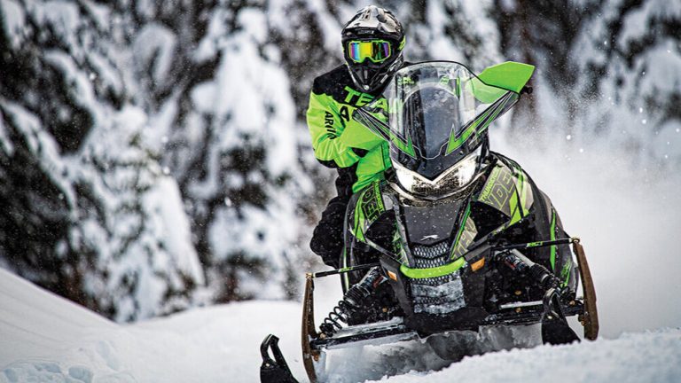 ZR 9000 THUNDERCAT | Båt og Motor AS